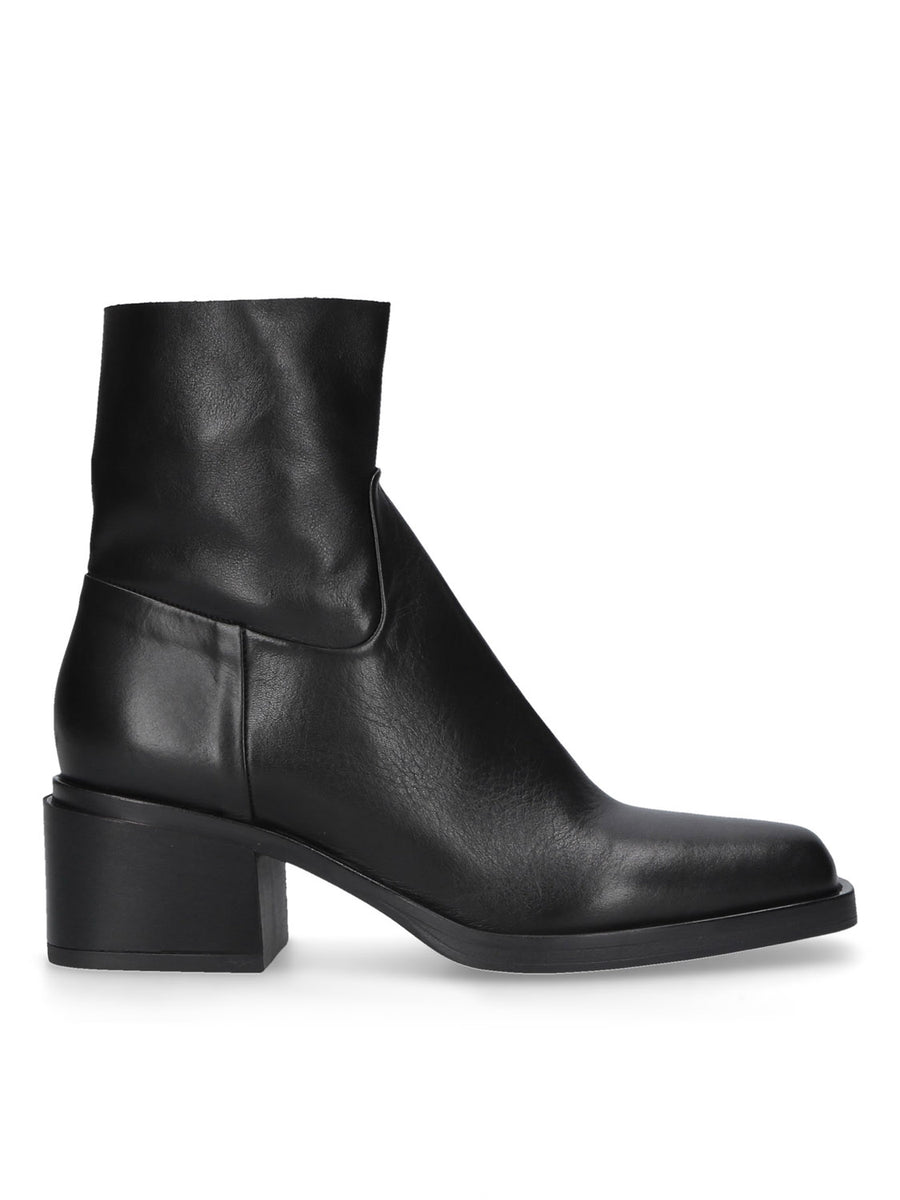 Black Leather Ankle boot E4424 - Elena Iachi – Elena Iachi Shoes